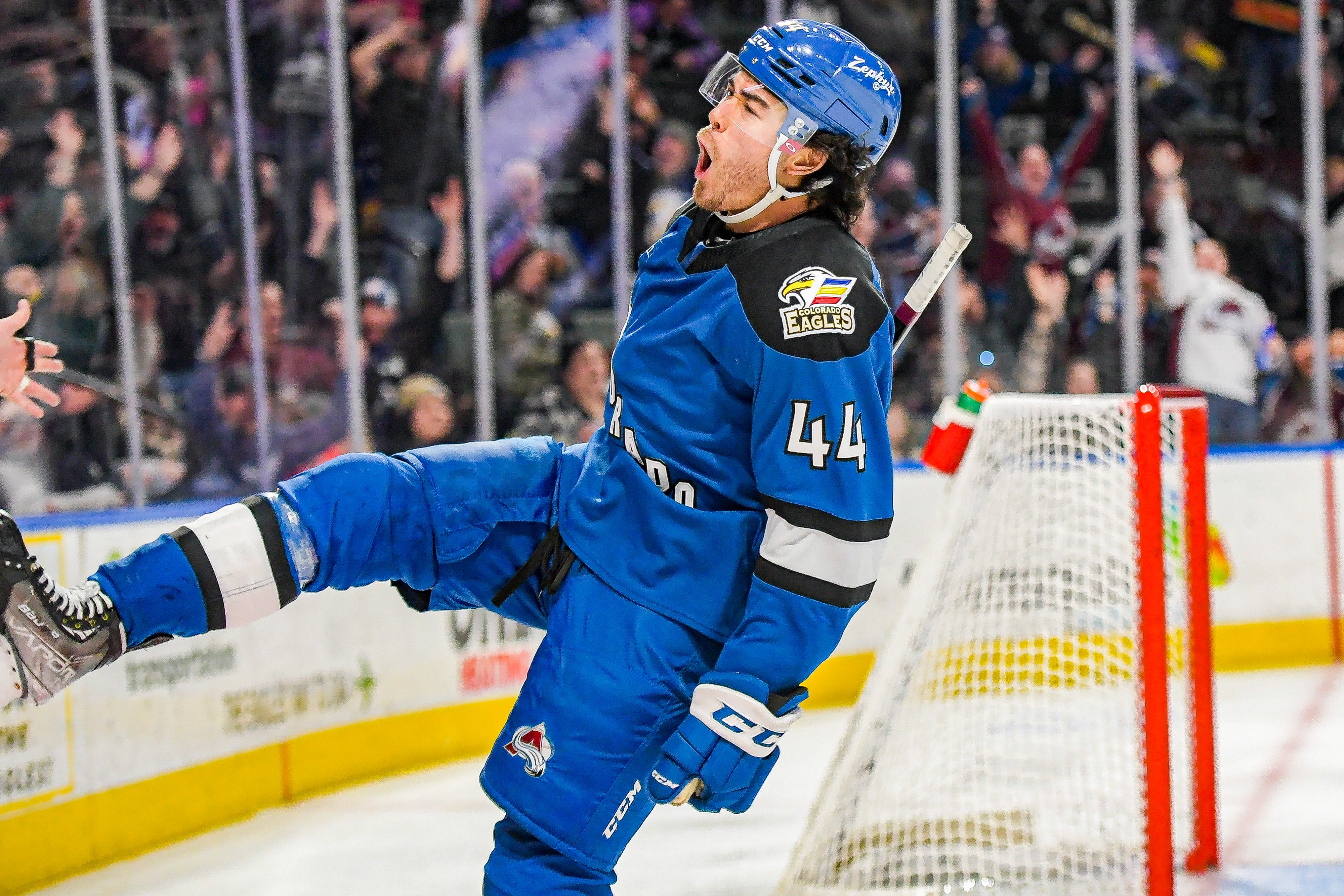 Sherwood’s Hat Trick Highlights Colorado’s 8-1 Win | Colorado Eagles